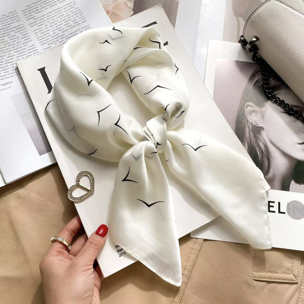Nuovi Foulard 100% Pura Seta | Voglie Di Seta – Voglie di Seta